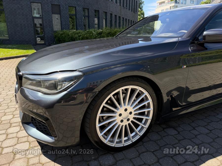 Pelēks BMW 7 Series 2016 Tallina, ar dzinēja tilpumu 3.00 L un nobraukumu 218 tūkst. km par 32900 €, foto 3 vietnē AUTOMOTO.COM.LV