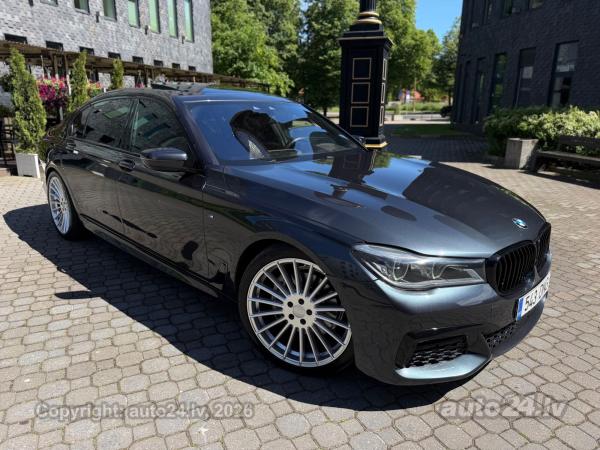 Grey BMW 7 Series 2016 in Tallinn, with an engine capacity of 3.00 L and mileage of 218 thousand km for 32900 €, photo 7 on AUTOMOTO.COM.LV