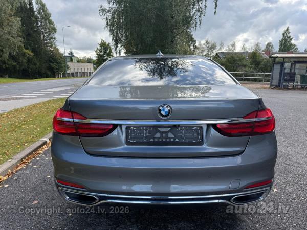 Pelēks BMW 7 Series 2016 Tallina, ar dzinēja tilpumu 2.00 L un nobraukumu 196 tūkst. km par 20999 €, foto 5 vietnē AUTOMOTO.COM.LV