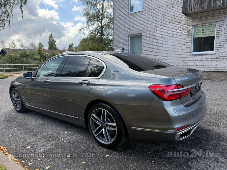 Серый БМВ 7 Серия 2016 в Таллин, объемом двигателя 2.00 л и пробегом 196 тыс. км за 20999 €, фото 6 на AUTOMOTO.COM.LV
