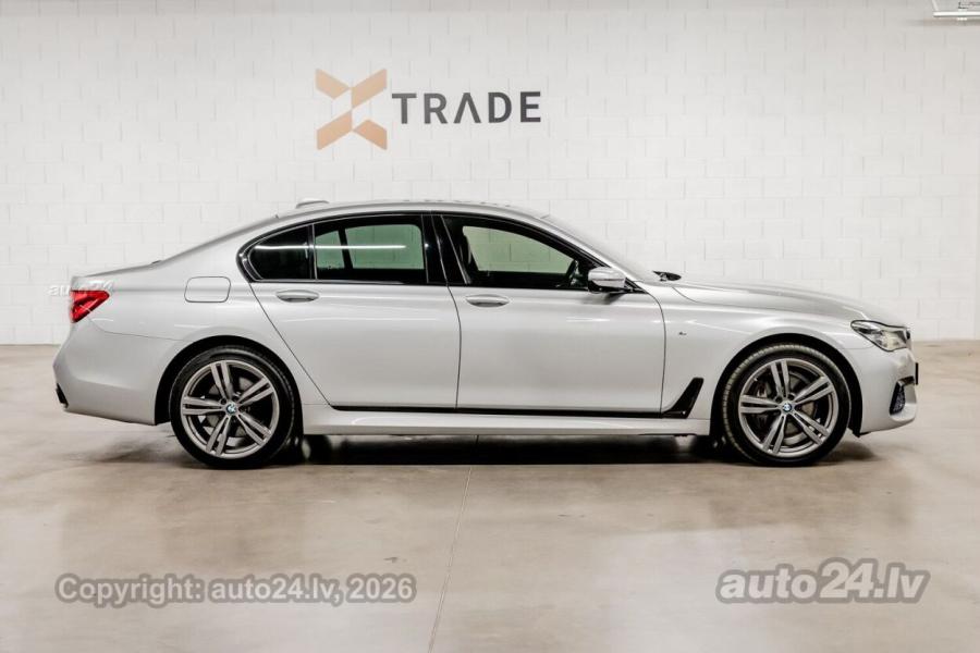 Pelēks BMW 7 Series 2017 Pērnava, ar dzinēja tilpumu 3.00 L un nobraukumu 223 tūkst. km par 25990 €, foto 9 vietnē AUTOMOTO.COM.LV