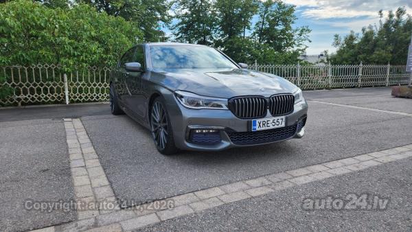 Grey BMW 7 Series 2017 in Tallinn, with an engine capacity of 2.00 L and mileage of 170 thousand km for 26000 €, photo 5 on AUTOMOTO.COM.LV