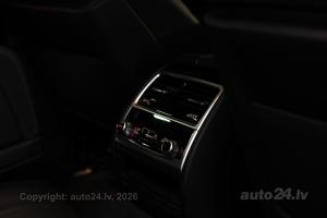 Grey BMW 7 Series 2017 in Tallinn, with an engine capacity of 2.00 L and mileage of 170 thousand km for 26000 €, photo 16 on AUTOMOTO.COM.LV