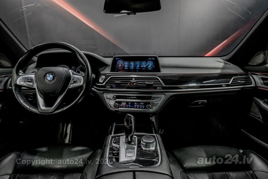 Pelēks BMW 7 Series 2017 Pērnava, ar dzinēja tilpumu 3.00 L un nobraukumu 190 tūkst. km par 25900 €, foto 15 vietnē AUTOMOTO.COM.LV