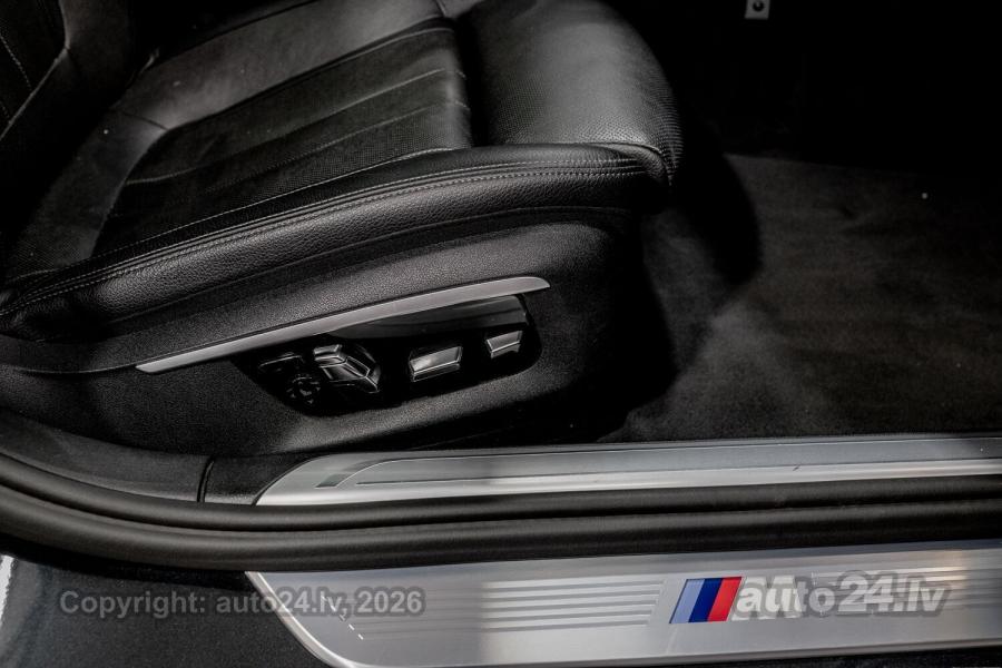 Pelēks BMW 7 Series 2017 Pērnava, ar dzinēja tilpumu 3.00 L un nobraukumu 190 tūkst. km par 25900 €, foto 24 vietnē AUTOMOTO.COM.LV