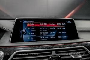 Pelēks BMW 7 Series 2017 Pērnava, ar dzinēja tilpumu 3.00 L un nobraukumu 190 tūkst. km par 25900 €, foto 27 vietnē AUTOMOTO.COM.LV