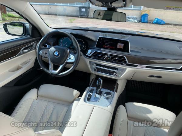 Pelēks BMW 7 Series 2017 Tallina, ar dzinēja tilpumu 3.00 L un nobraukumu 173 tūkst. km par 28900 €, foto 3 vietnē AUTOMOTO.COM.LV
