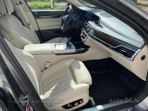 Grey BMW 7 Series 2017 in Tallinn, with an engine capacity of 3.00 L and mileage of 173 thousand km for 28900 €, photo 5 on AUTOMOTO.COM.LV