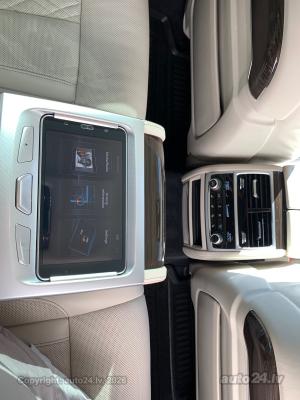 Grey BMW 7 Series 2017 in Tallinn, with an engine capacity of 3.00 L and mileage of 173 thousand km for 28900 €, photo 8 on AUTOMOTO.COM.LV
