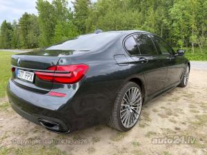 Grey BMW 7 Series 2018 in Tallinn, with an engine capacity of 3.00 L and mileage of 158 thousand km for 33900 €, photo 5 on AUTOMOTO.COM.LV