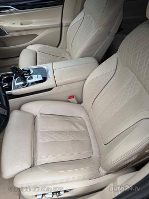 Grey BMW 7 Series 2018 in Tallinn, with an engine capacity of 3.00 L and mileage of 158 thousand km for 33900 €, photo 11 on AUTOMOTO.COM.LV
