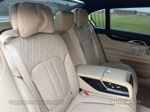Grey BMW 7 Series 2018 in Tallinn, with an engine capacity of 3.00 L and mileage of 158 thousand km for 33900 €, photo 14 on AUTOMOTO.COM.LV
