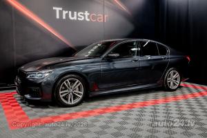 Grey BMW 7 Series 2018 in Parnu, with an engine capacity of 3.00 L and mileage of 180 thousand km for 25900 €, photo 4 on AUTOMOTO.COM.LV