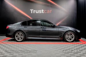 Grey BMW 7 Series 2018 in Parnu, with an engine capacity of 3.00 L and mileage of 180 thousand km for 25900 €, photo 8 on AUTOMOTO.COM.LV