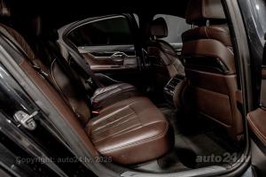 Grey BMW 7 Series 2018 in Parnu, with an engine capacity of 3.00 L and mileage of 180 thousand km for 25900 €, photo 12 on AUTOMOTO.COM.LV