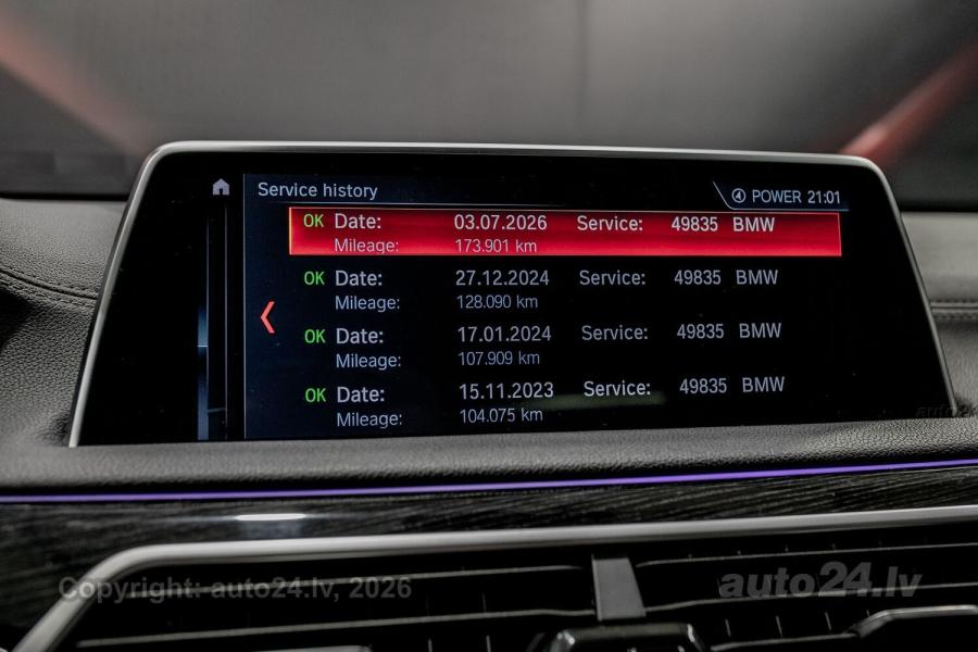 Grey BMW 7 Series 2018 in Parnu, with an engine capacity of 3.00 L and mileage of 180 thousand km for 25900 €, photo 28 on AUTOMOTO.COM.LV