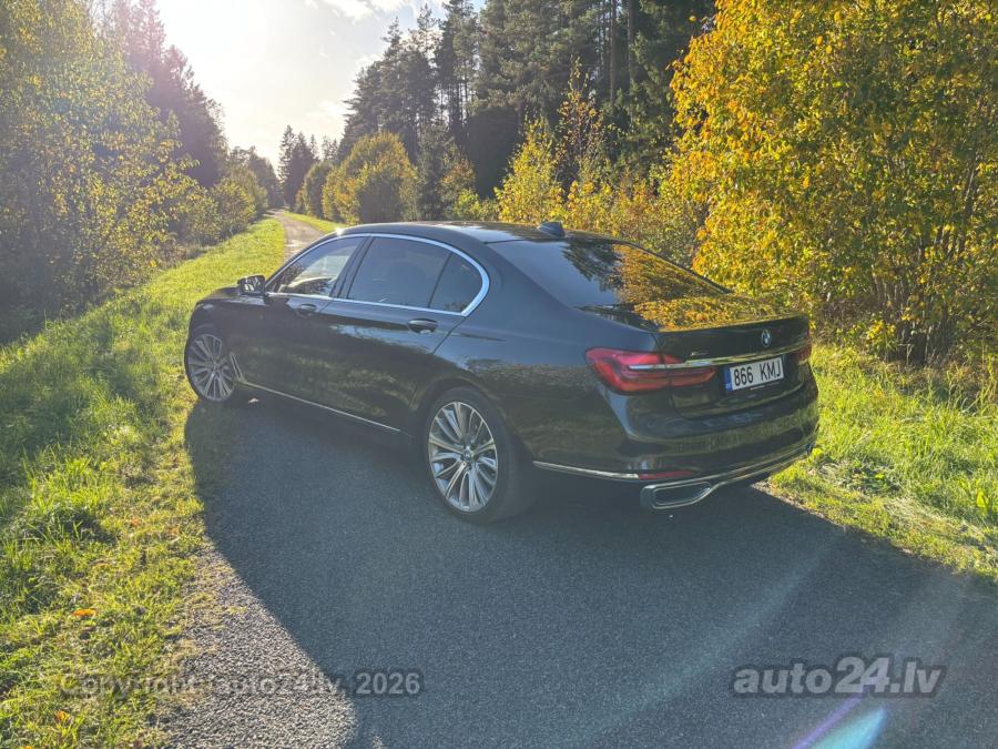 Pelēks BMW 7 Series 2018 Tallina, ar dzinēja tilpumu 4.40 L un nobraukumu 151 tūkst. km par 36500 €, foto 3 vietnē AUTOMOTO.COM.LV