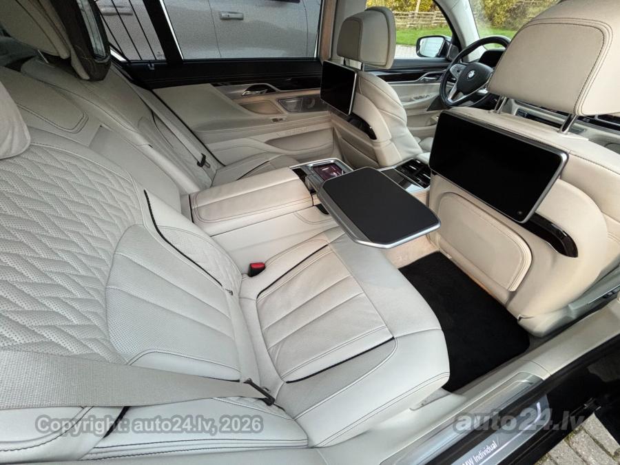 Pelēks BMW 7 Series 2018 Tallina, ar dzinēja tilpumu 4.40 L un nobraukumu 151 tūkst. km par 36500 €, foto 5 vietnē AUTOMOTO.COM.LV