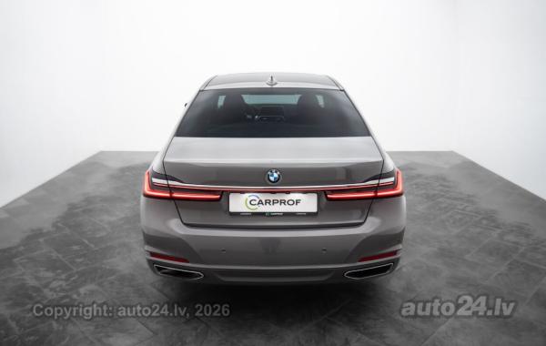Pelēks BMW 7 Series 2019 Tallina, ar dzinēja tilpumu 3.00 L un nobraukumu 133 tūkst. km par 41999 €, foto 5 vietnē AUTOMOTO.COM.LV