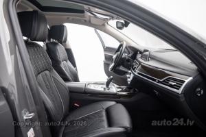 Pelēks BMW 7 Series 2019 Tallina, ar dzinēja tilpumu 3.00 L un nobraukumu 133 tūkst. km par 41999 €, foto 11 vietnē AUTOMOTO.COM.LV