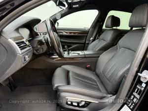 Pelēks BMW 7 Series 2019 Tallina, ar dzinēja tilpumu 3.00 L un nobraukumu 85 tūkst. km par 38900 €, foto 8 vietnē AUTOMOTO.COM.LV