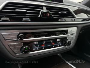 Pelēks BMW 7 Series 2019 Tallina, ar dzinēja tilpumu 3.00 L un nobraukumu 85 tūkst. km par 38900 €, foto 17 vietnē AUTOMOTO.COM.LV