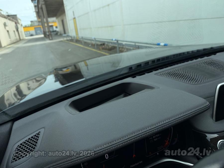 Pelēks BMW 7 Series 2019 Tallina, ar dzinēja tilpumu 3.00 L un nobraukumu 85 tūkst. km par 38900 €, foto 19 vietnē AUTOMOTO.COM.LV