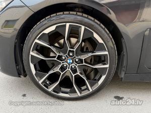 Pelēks BMW 7 Series 2019 Tallina, ar dzinēja tilpumu 3.00 L un nobraukumu 85 tūkst. km par 38900 €, foto 24 vietnē AUTOMOTO.COM.LV