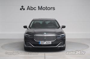 Pelēks BMW 7 Series 2020 Tallina, ar dzinēja tilpumu 3.00 L un nobraukumu 194 tūkst. km par 42990 €, foto 2 vietnē AUTOMOTO.COM.LV