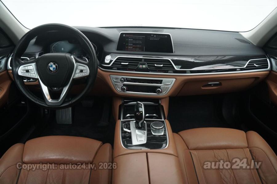 Pelēks BMW 7 Series 2020 Tallina, ar dzinēja tilpumu 3.00 L un nobraukumu 194 tūkst. km par 42990 €, foto 9 vietnē AUTOMOTO.COM.LV