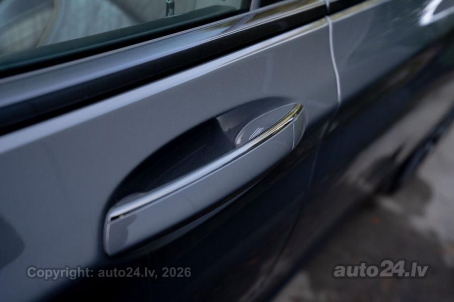 Pelēks BMW 7 Series 2020 Tallina, ar dzinēja tilpumu 4.40 L un nobraukumu 130 tūkst. km par 54900 €, foto 25 vietnē AUTOMOTO.COM.LV