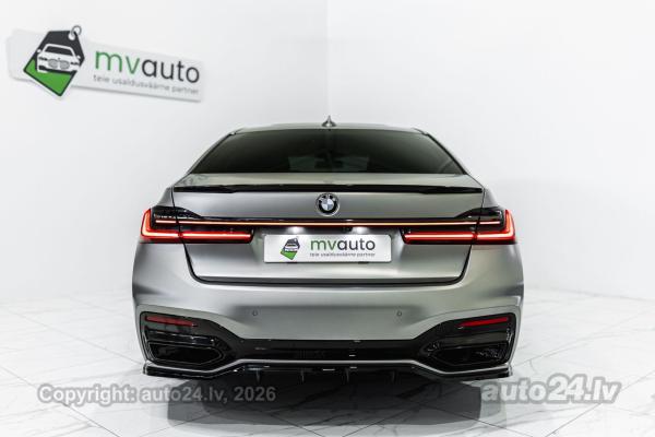 Grey BMW 7 Series 2021 in Tallinn, with an engine capacity of 3.00 L and mileage of 91 thousand km for 53990 €, photo 5 on AUTOMOTO.COM.LV