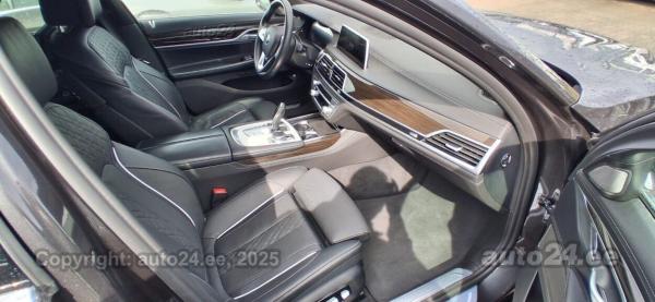 Pelēks BMW 7 Series 2022 Tallina, ar dzinēja tilpumu 3.00 L un nobraukumu 147 tūkst. km par 64999 €, foto 11 vietnē AUTOMOTO.COM.LV