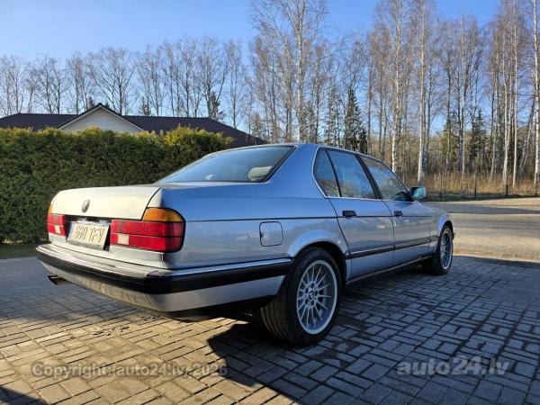 BMW 7 Series 1989 Tartu, ar dzinēja tilpumu 3.40 L un nobraukumu 362 tūkst. km par 6500 €, foto 4 vietnē AUTOMOTO.COM.LV