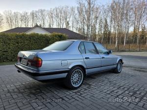 BMW 7 Series 1989 Tartu, ar dzinēja tilpumu 3.40 L un nobraukumu 362 tūkst. km par 6500 €, foto 26 vietnē AUTOMOTO.COM.LV