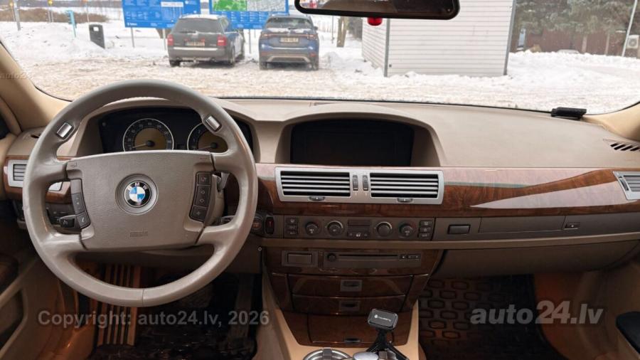 BMW 7 Series 2003 Tallina, ar dzinēja tilpumu 3.60 L un nobraukumu 250 tūkst. km par 3490 €, foto 13 vietnē AUTOMOTO.COM.LV