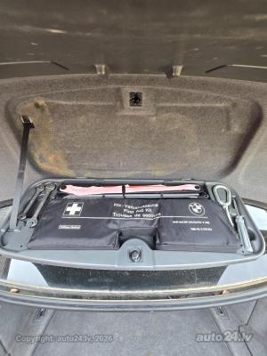 BMW 7 Series 2004 Tallina, ar dzinēja tilpumu 3.00 L un nobraukumu 398 tūkst. km par 1600 €, foto 15 vietnē AUTOMOTO.COM.LV