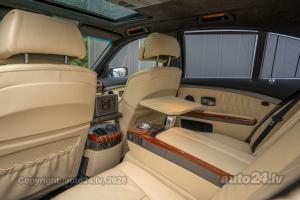 BMW 7 Series 2004 Tallina, ar dzinēja tilpumu 4.40 L un nobraukumu 28 tūkst. km par 44900 €, foto 13 vietnē AUTOMOTO.COM.LV
