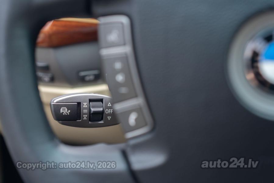 BMW 7 Series 2004 Tallina, ar dzinēja tilpumu 4.40 L un nobraukumu 28 tūkst. km par 44900 €, foto 21 vietnē AUTOMOTO.COM.LV
