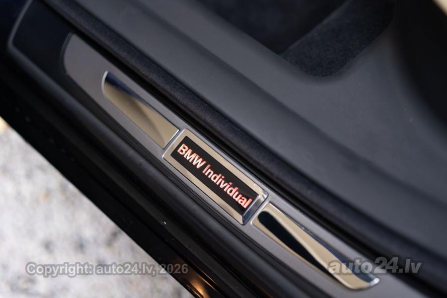 BMW 7 Series 2004 Tallina, ar dzinēja tilpumu 4.40 L un nobraukumu 28 tūkst. km par 44900 €, foto 24 vietnē AUTOMOTO.COM.LV