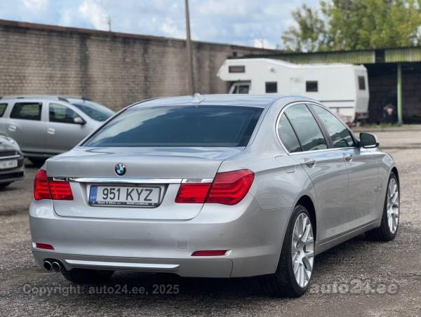 BMW 7 Series 2008 Tallina, ar dzinēja tilpumu 3.00 L un nobraukumu 253 tūkst. km par 8990 €, foto 5 vietnē AUTOMOTO.COM.LV