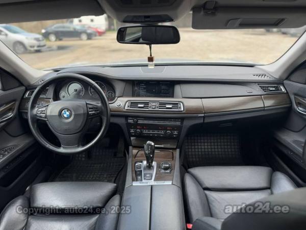 BMW 7 Series 2008 Tallina, ar dzinēja tilpumu 3.00 L un nobraukumu 253 tūkst. km par 8990 €, foto 6 vietnē AUTOMOTO.COM.LV