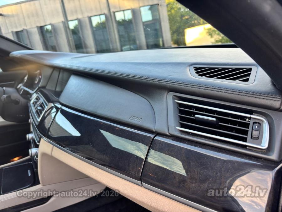BMW 7 Series 2009 Rapla, ar dzinēja tilpumu 3.00 L un nobraukumu 346 tūkst. km par 7500 €, foto 20 vietnē AUTOMOTO.COM.LV