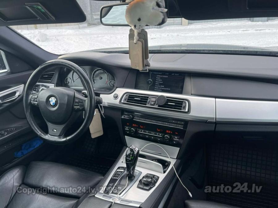 BMW 7 Series 2010 in Tartu, with an engine capacity of 3.00 L and mileage of 310 thousand km for 13500 €, photo 24 on AUTOMOTO.COM.LV