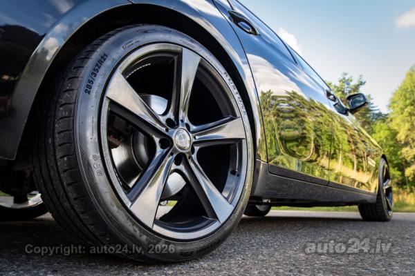 BMW 7 Series 2010 Pērnava, ar dzinēja tilpumu 3.00 L un nobraukumu 299 tūkst. km par 12000 €, foto 8 vietnē AUTOMOTO.COM.LV