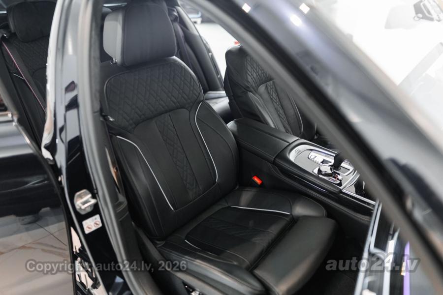 BMW 7 Series 2019 Tallina, ar dzinēja tilpumu 3.00 L un nobraukumu 134 tūkst. km par 48990 €, foto 18 vietnē AUTOMOTO.COM.LV