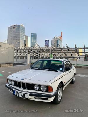 Balts BMW 7 Series 1984 Tallina, ar dzinēja tilpumu 3.40 L un nobraukumu 246 tūkst. km par 13500 €, foto 13 vietnē AUTOMOTO.COM.LV