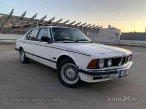 Balts BMW 7 Series 1984 Tallina, ar dzinēja tilpumu 3.40 L un nobraukumu 246 tūkst. km par 13500 €, foto 14 vietnē AUTOMOTO.COM.LV