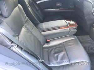 Balts BMW 7 Series 2003 Tallina, ar dzinēja tilpumu 6.00 L un nobraukumu 74 tūkst. km par 22500 €, foto 10 vietnē AUTOMOTO.COM.LV