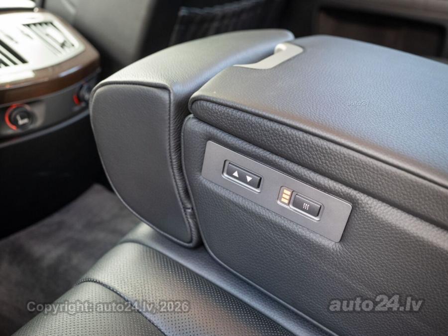 Белый БМВ 7 Серия 2008 в Тарту, объемом двигателя 4.00 л и пробегом 75 тыс. км за 12900 €, фото 24 на AUTOMOTO.COM.LV